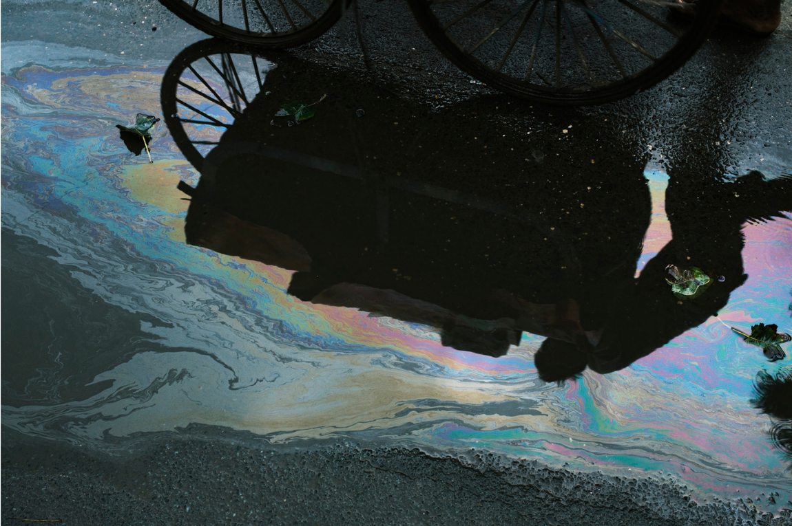 On Foot Around Colaba, Mumbai - Paper Planes