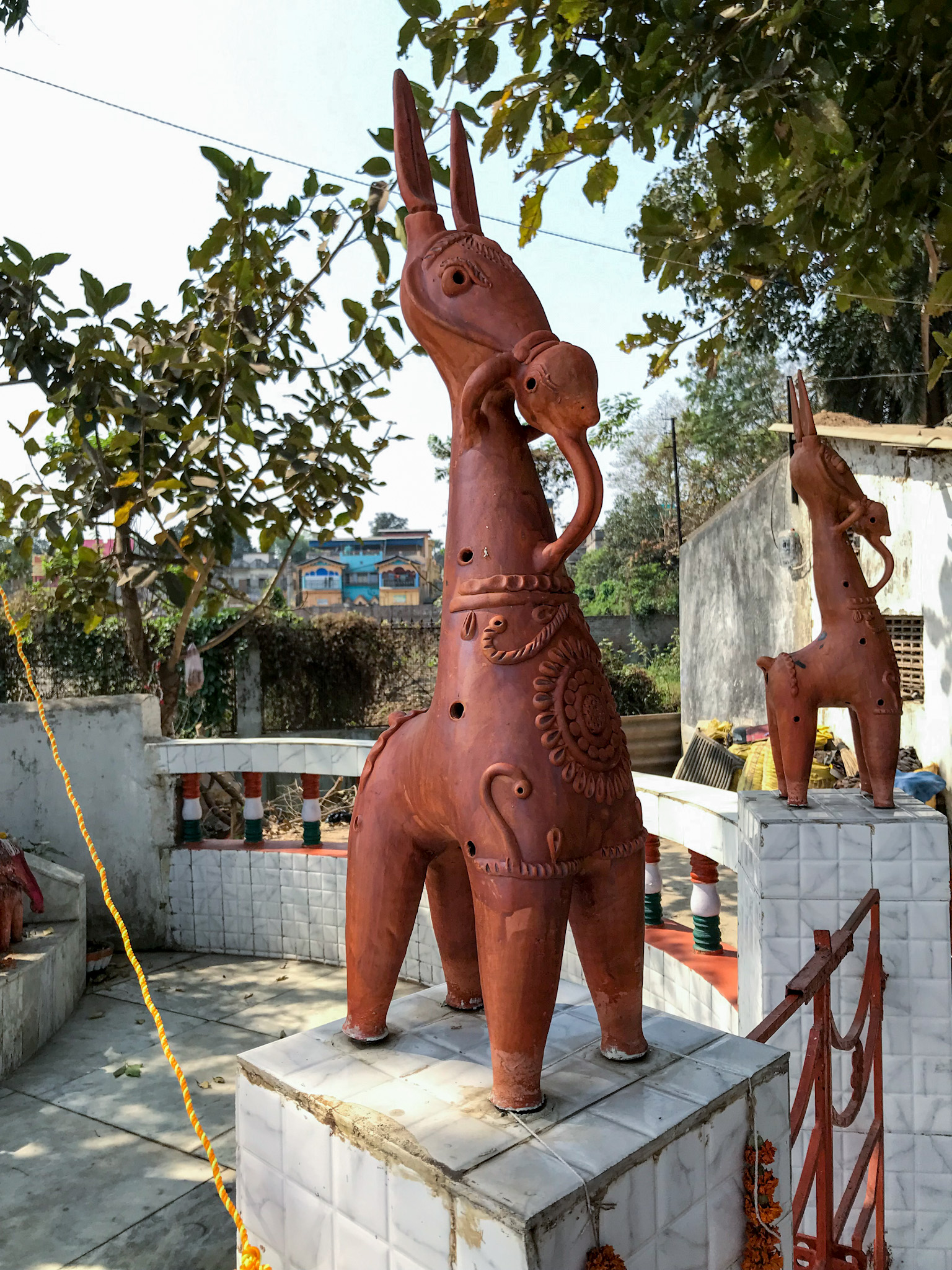 The Terracotta Horses of Bankura, West Bengal - Paper Planes