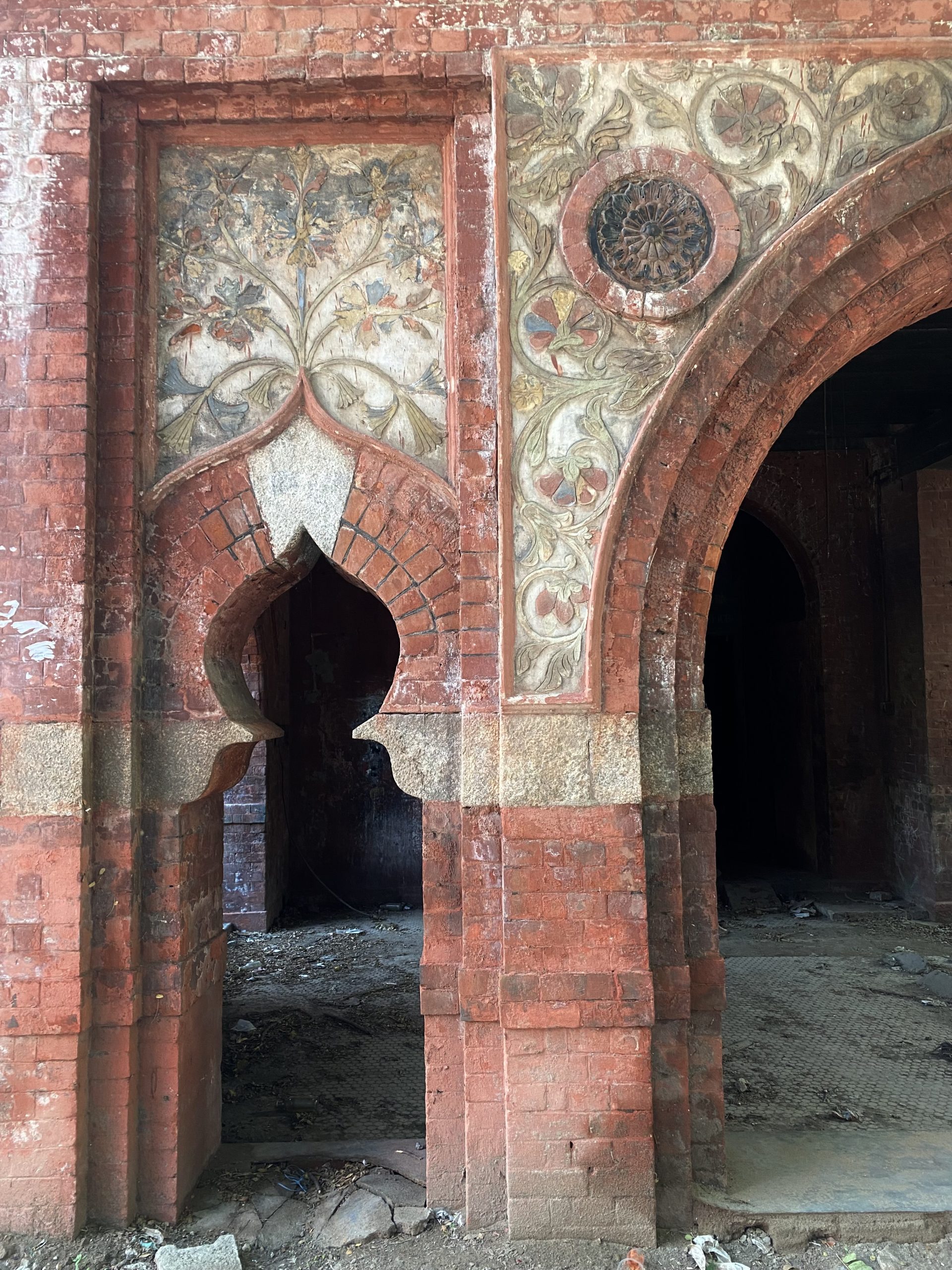 Finding India’s First Indo-Saracenic Buildings in Chennai - Paper Planes